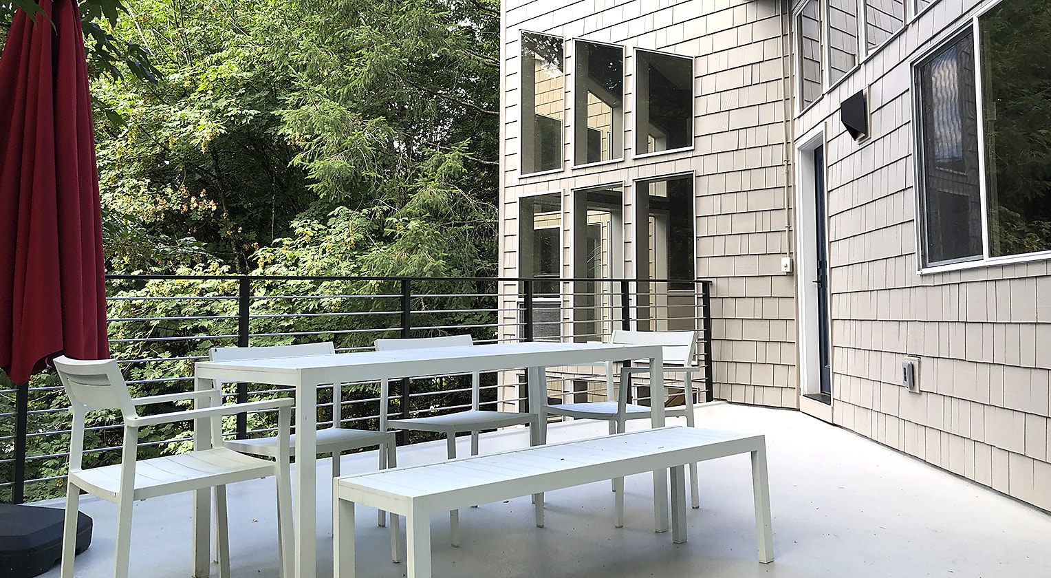 West Hills Contemporary - James Poggi, LLC